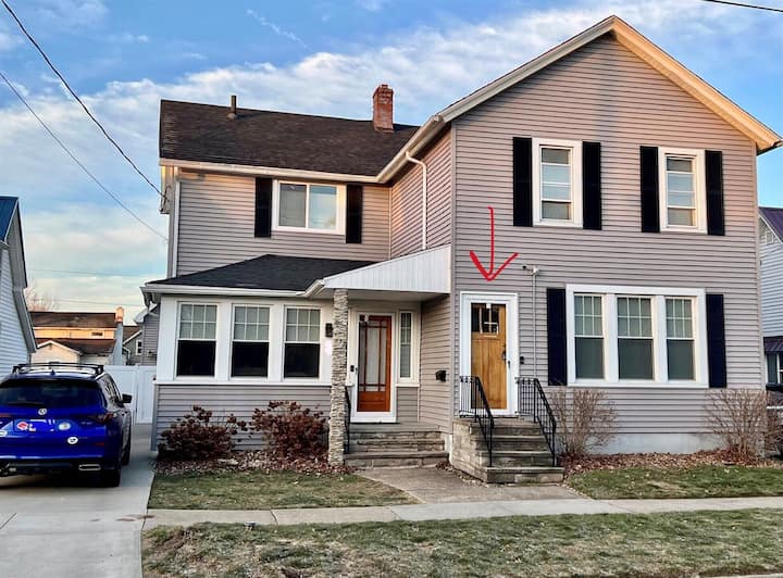 Comfy & Cozy 2 Bedroom Apartment. Close To Lake! - Fredonia, NY