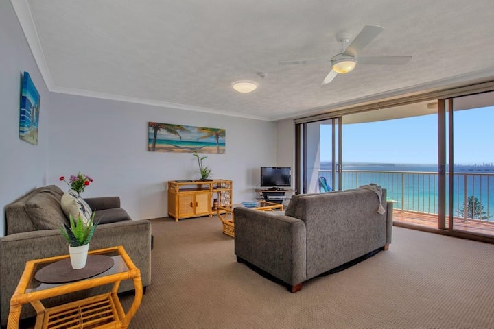 Spectacular Views 2 Bed Ov Apartment - 5 Nights - Coolangatta