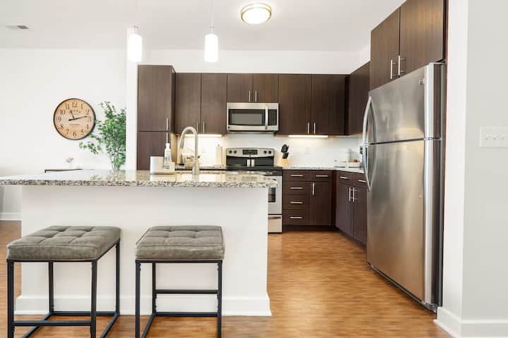 Luxury 2-bed In Grandview - Ohio