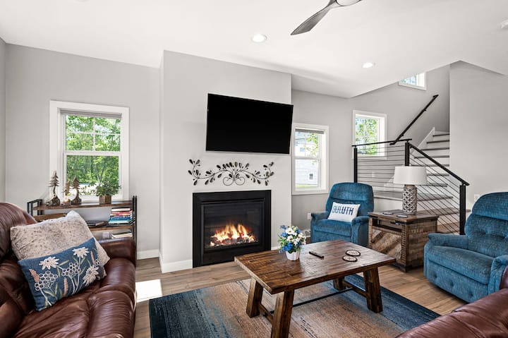 Riverwest Goldies - 25% Off Ski Tickets - Duluth, MN