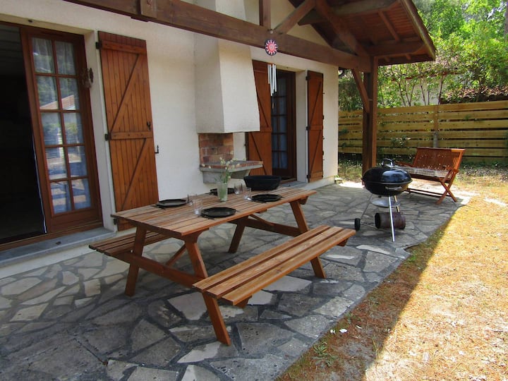 House Quiet Area For 5 People, 100m From The Lake - Lacanau