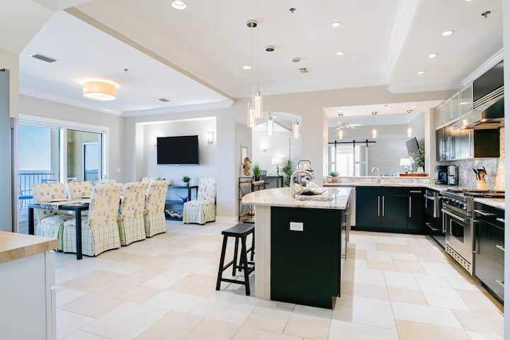 Gorgeous Two Story Penthouse Condo In Orange Beach - Orange Beach, AL