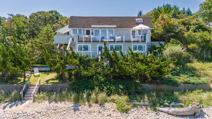 3br/2ba: Montauk, Waterfront, Close To Beach - Montauk, NY