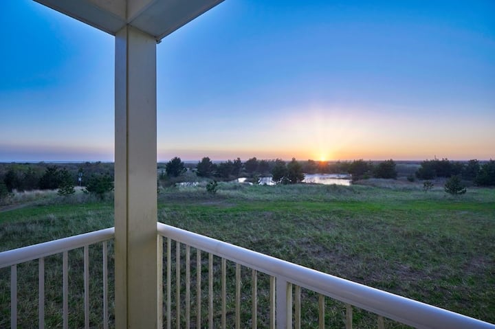 Ocean Views, Walk To Town & Beach (Breeze) - Seaview, WA