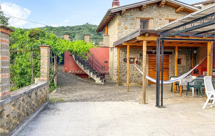 Gorgeous Home In Olevano Romano - Subiaco