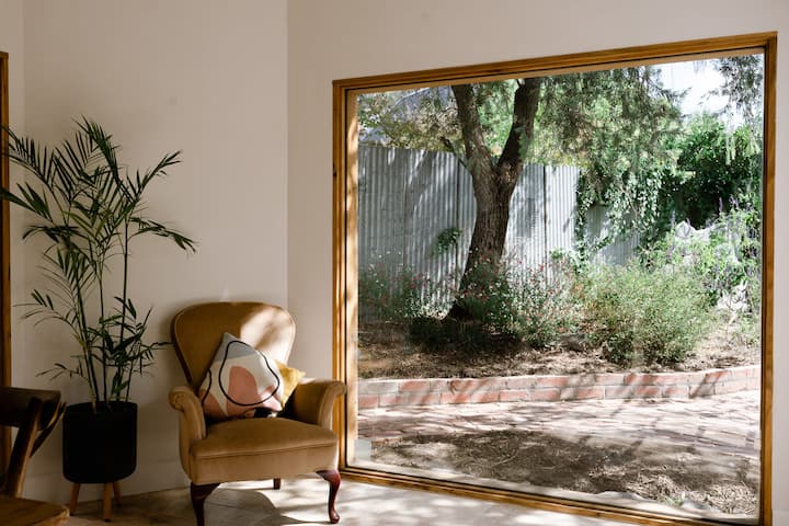Quaint Victorian Townhouse - Bendigo