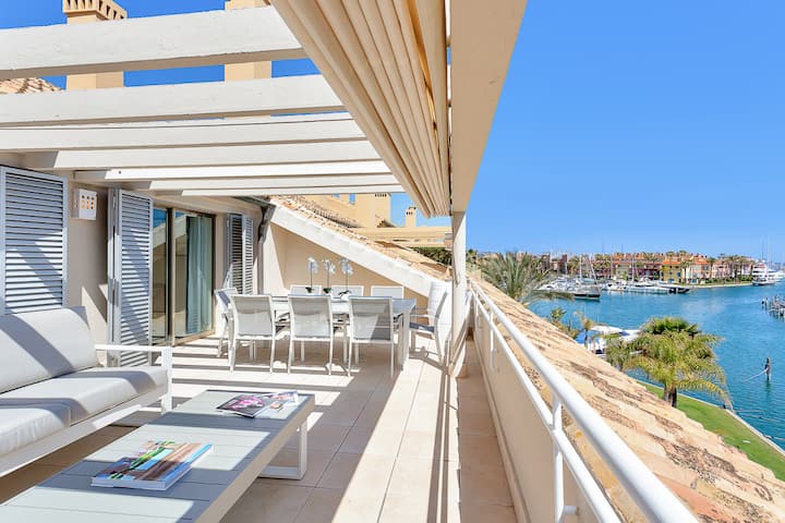 Yolo Spaces - Sotogrande Sea View Penthouse - Sotogrande