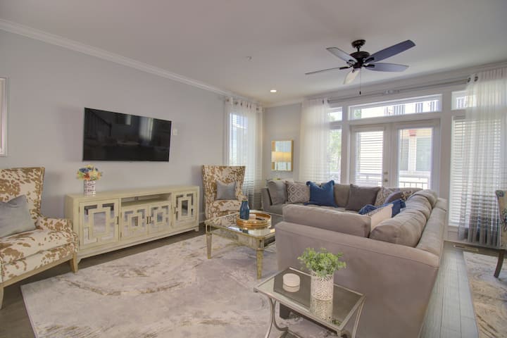 Stunning 2nd Row Townhouse North End Myrtle Beach - Myrtle Beach, SC