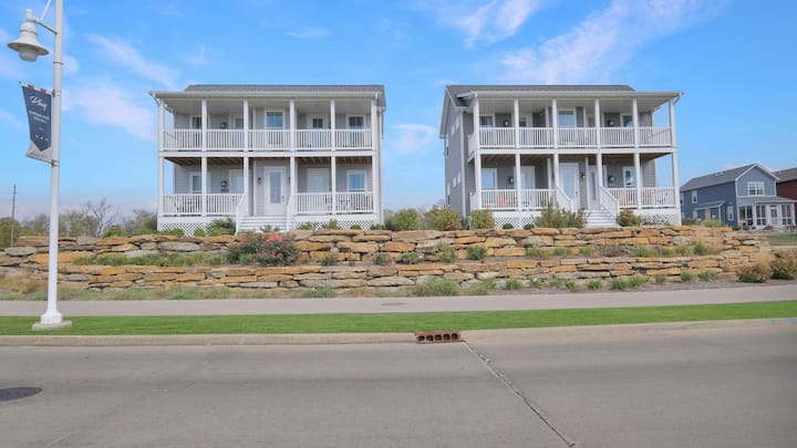 The Rivers Rest - Harbor Inn - Illini State Park, Marseilles