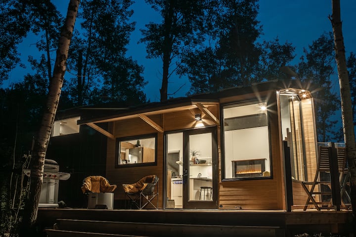 Refuge Bay's Aqua Tiny Home Luxury Off Grid Escape