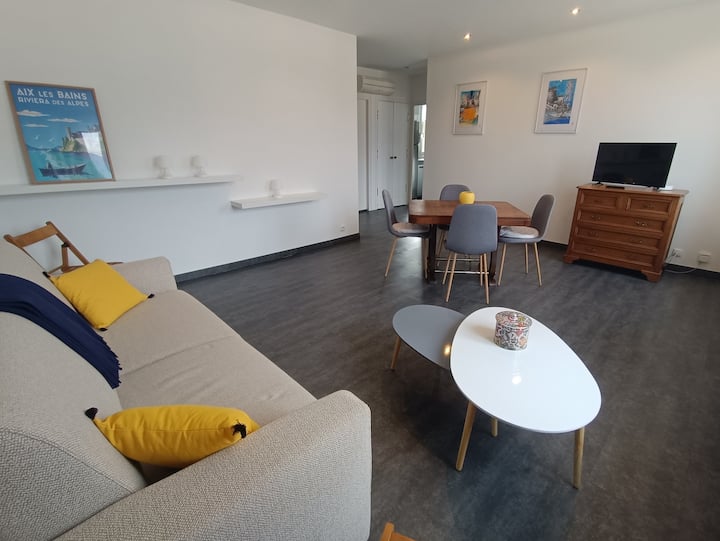 Charmant Logement Avec Belle Vue Dégagée ! - Aix-les-Bains
