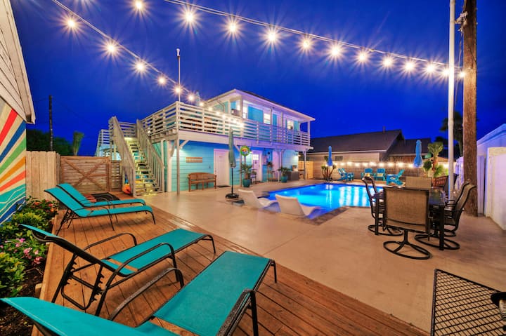 Historic Home W/ Pool & Fire Pit | Port A Hideaway - Aransas Pass, TX