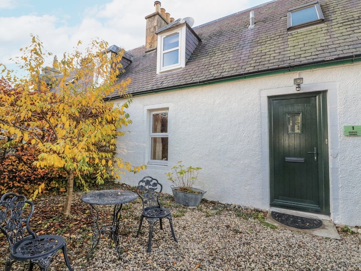 Deskford Cottage - Nairn