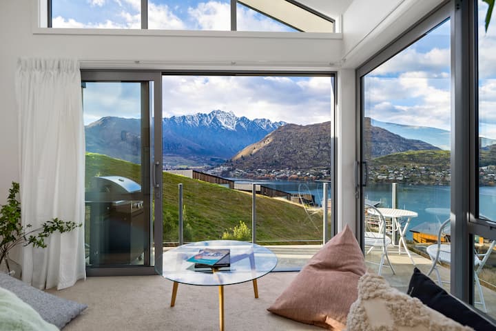 Luxury Away - Summit View - Queenstown, New Zealand