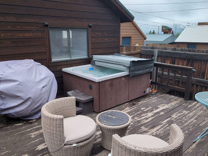 The Little Lodge Leadville — 2br Hot Tub, Walk Dow - Leadville, CO
