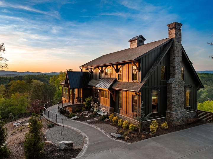 Rustic Luxe Lodge. Stunning Mountain Views. Hot Tu - Ellijay