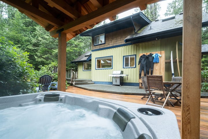 Mackenzie Beach I Hot Tub I Fire Pit I Od Shower I - Tofino