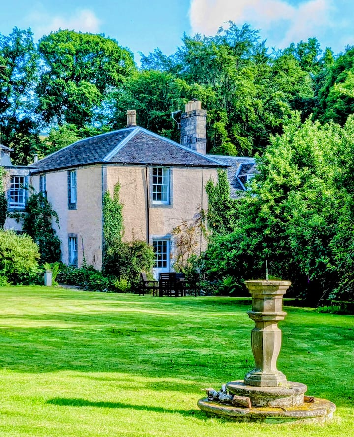 Cozy 1700s Mid Cottage In Powis House Estate - Gleneagles