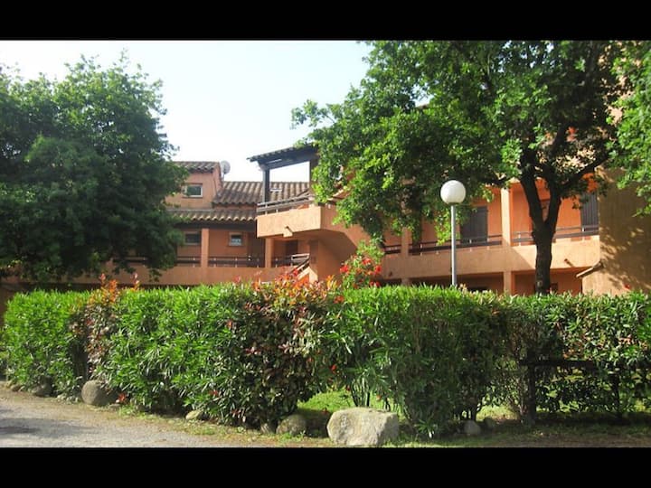 Logement Pieds Dans L'eau - 8 Personnes - 2 Salles - Ghisonaccia