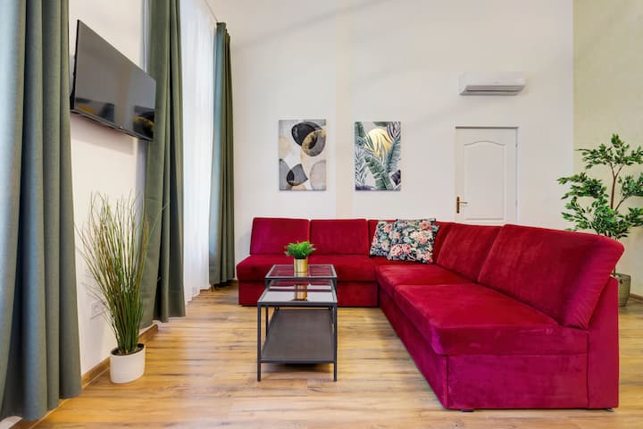 Comfy - Large Home In The Center - Budapest