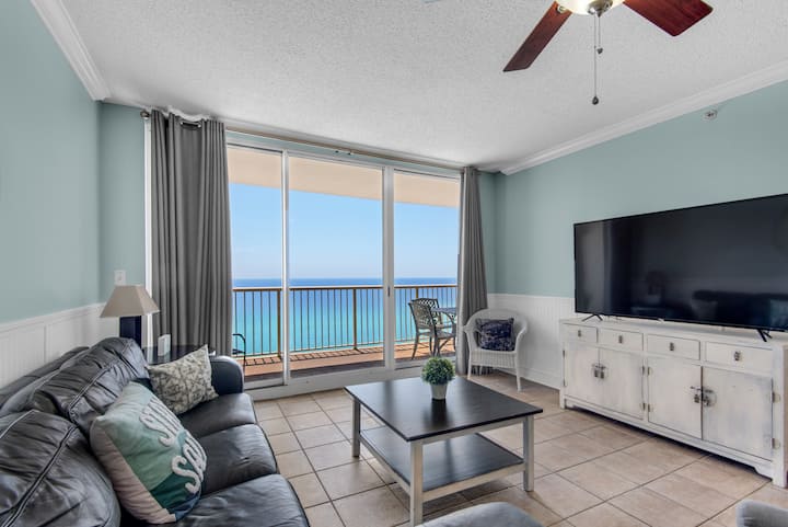 Snowbird Friendly~gulffront~majestic Beach 1-1302 - Panama City Beach, FL