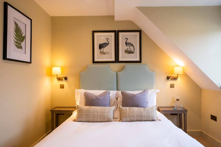 The Bottle & Glass Inn - Barn View - Room 2 - Reading