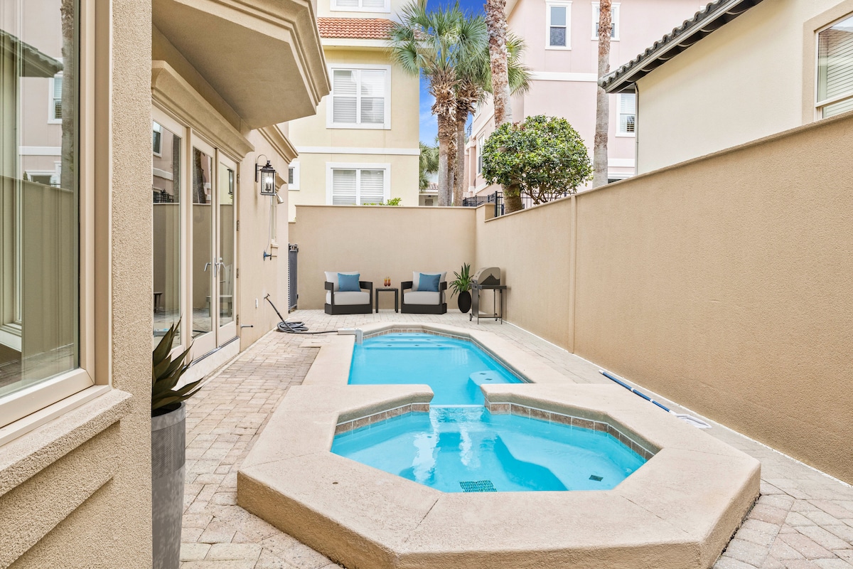 Private Pool & Hot Tub - Community Beach - Destin! - Houses for Rent in ...