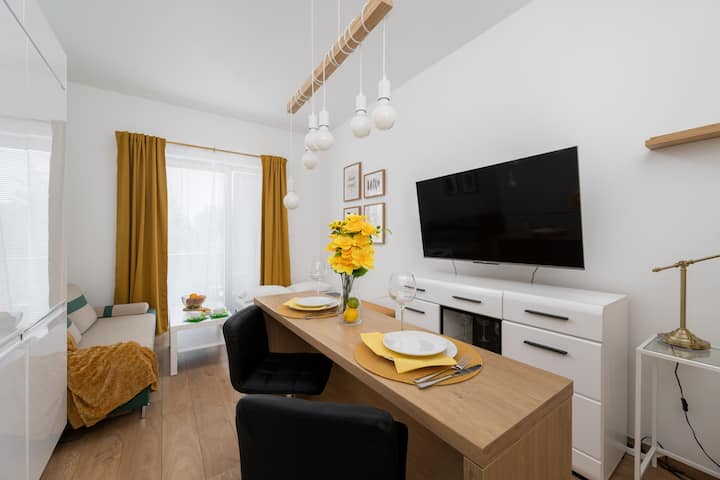 Na Grobli 36 | Air Conditioned Studio | Balcony - Breslau