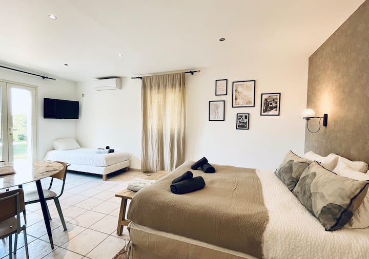 Casa Minerale Adorable Gîte Au Coeur Du Maquis - Bonifacio