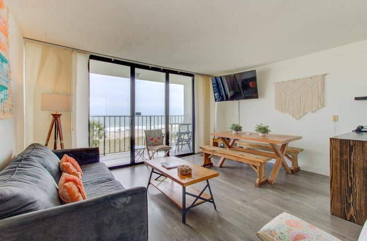 0311 Seaside Retreat By Atlantic Towers - Kure Beach, NC