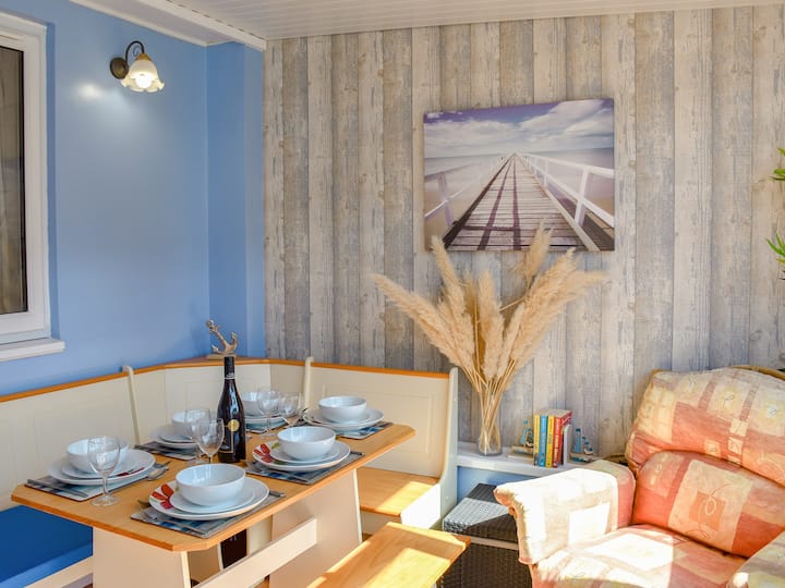 Dougies Retreat - Pevensey