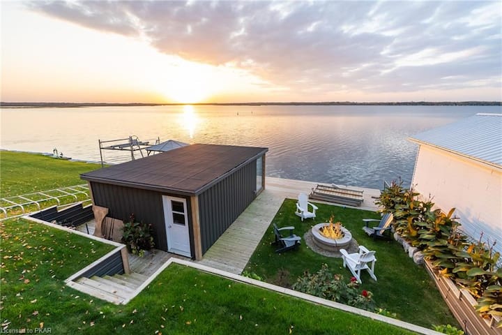 (Monthly Rental Only)luxury Cottage Sturgeon Lake - Lindsay