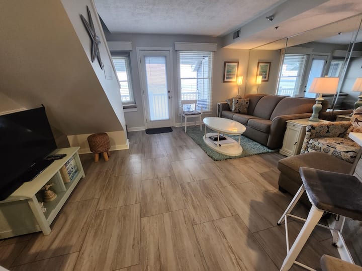 North Shore Inn Traverse City - Unit 305 - 트래버스시티