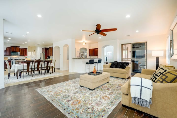 Welcoming Surprise Home W/ Yard & Patio! - Surprise, AZ