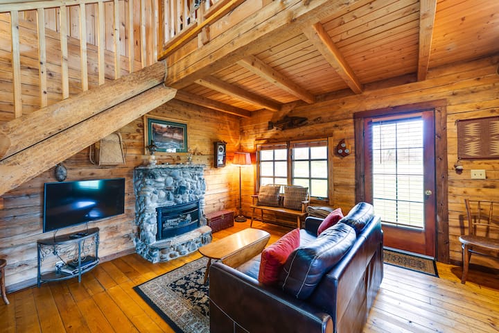 Private Hot Tub: 'Blue Sky Cabin' In Sequim - Sequim, WA