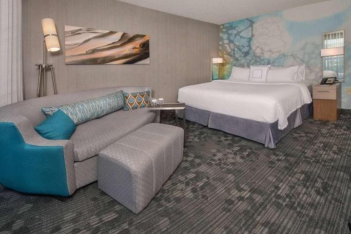 Pet-friendly Property! Relax In The Outdoor Patio - Bethlehem, PA
