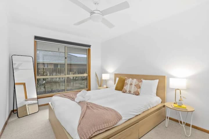 Grovedale Home Away From Home - Geelong