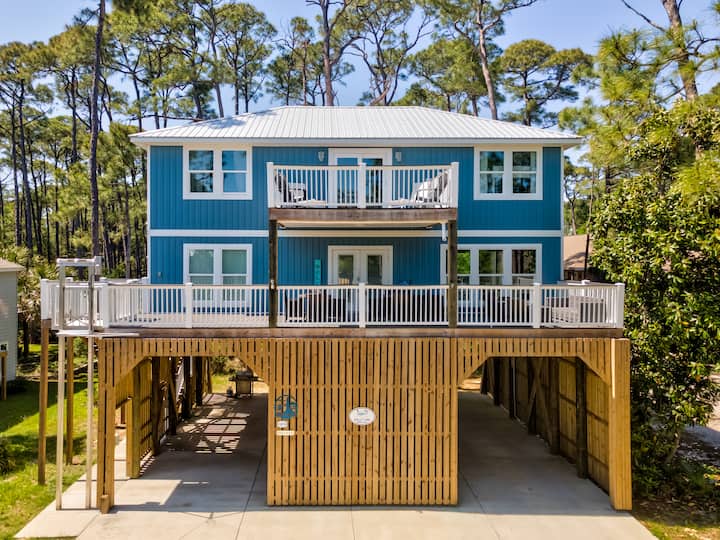 New Construction, Large And Close To Everything! - Dauphin Island, AL