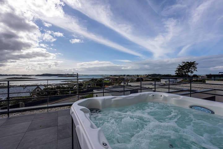 Villa Agapanthes · Facing The Sea, Indoor Pool. - Trégastel