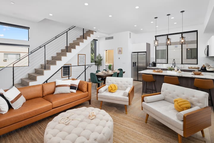 Modern Hollywood Charm - Los Angeles, CA