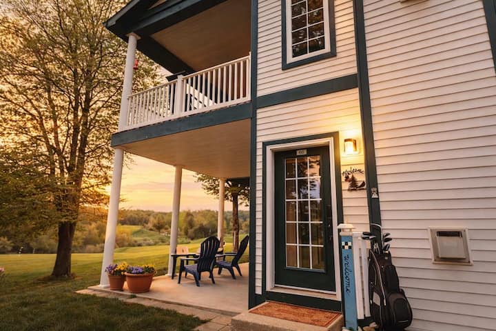 Familyfriendly Golf & Ski Getaway,walkout Pool - Alden, MI