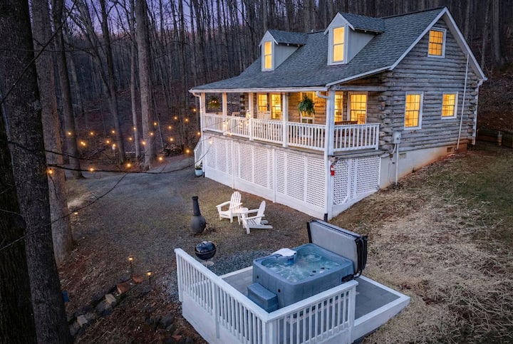 Stonemont Farm Retreat Two Homes, Two Hot Tubs - Keswick Vineyards, Keswick