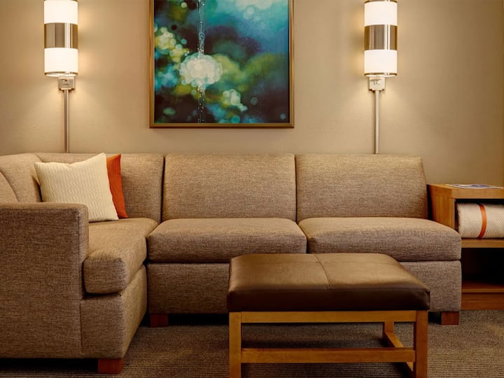 3 Relaxing Units Near Austin Convention Center! - Austin, TX