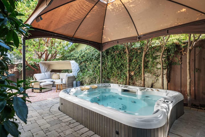 Hot Tub, 5 Mins To Zoo, Entertainer's Yard - San Diego