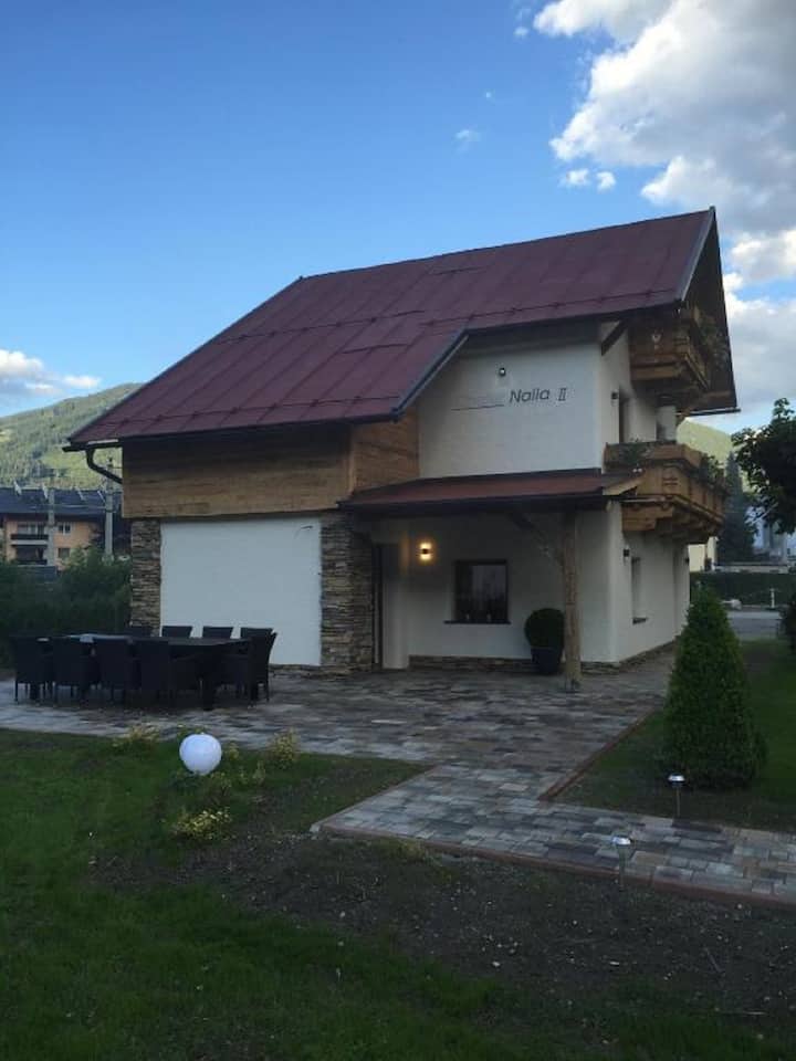 Chalet Molly, Holiday Home With Sauna & Whirlpool - Maishofen