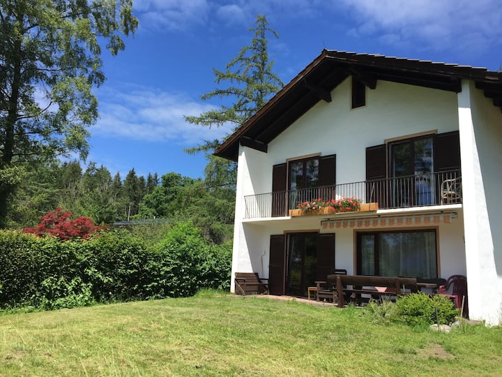 Holiday Home With Terrace And Balcony, 150m² - Inzell