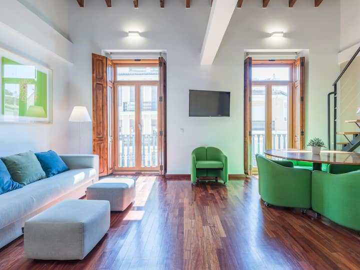 Bright & Cozy Penthouse · Seasonal Rental - Valencia
