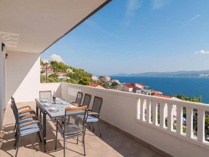 Apartment Stipic Omis - Omiš