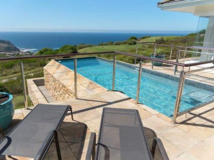Hawks Eyrie | Family Holiday Home - Knysna