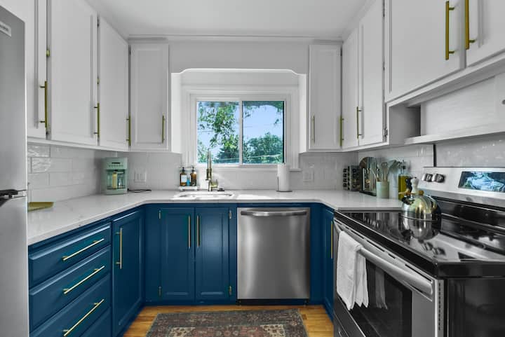 Vintage Modern Mid-century Gem - Omaha, NE